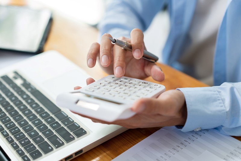 Reporting self-employed profits 2023-24 | Wenn Townsend